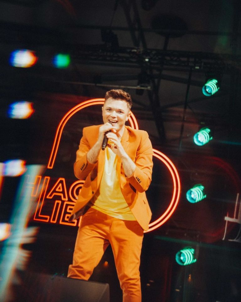 KEVIN NEON | Schlagersänger und Musikproduzent